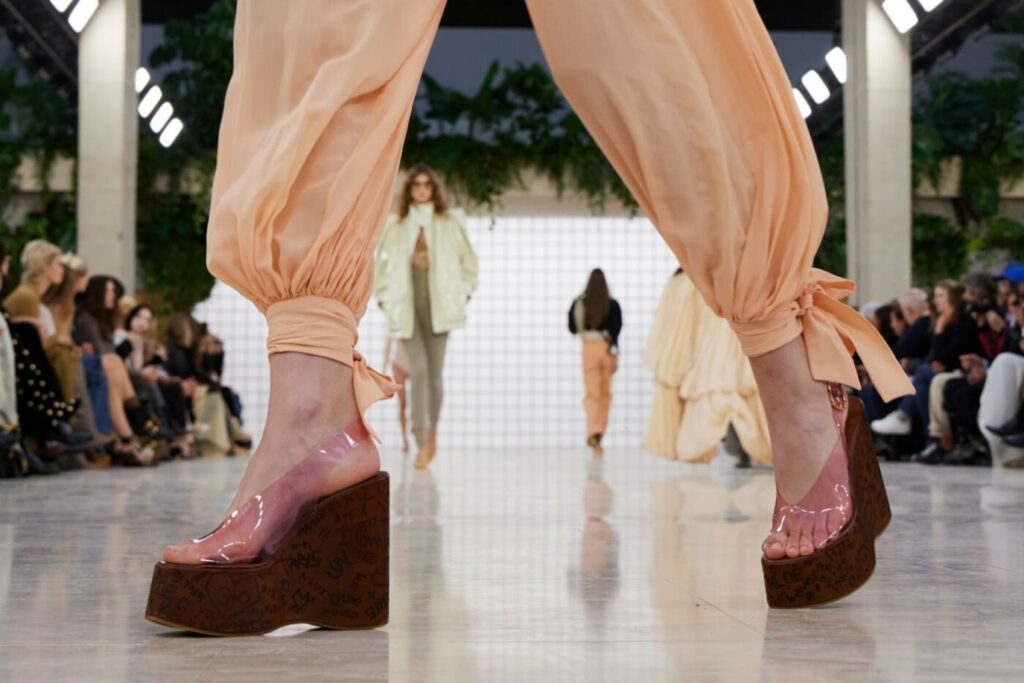 New Balance – Was stellt diese Marke her? Geschichte der Marke ...